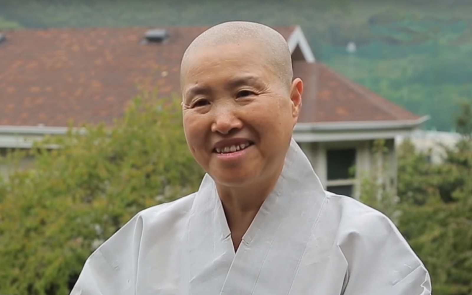 How a Buddhist Nun Cured Herself Through Healthy Eating : Knowing Korea